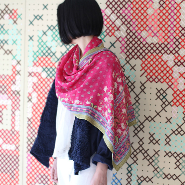 アジアセレクトショップSomOO(ソムオー)新作撮影会に使われました | 新宿の多目的レンタルスペース《プラスぺ》